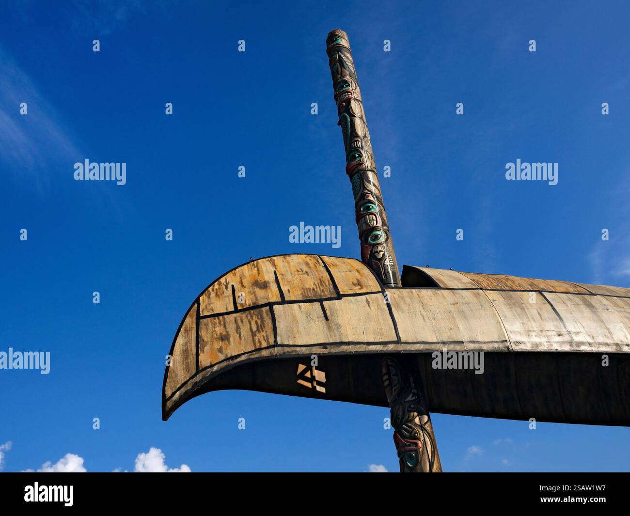 Niagara Falls, Canada / The Maple Leaf Place tourist attraction, with ...