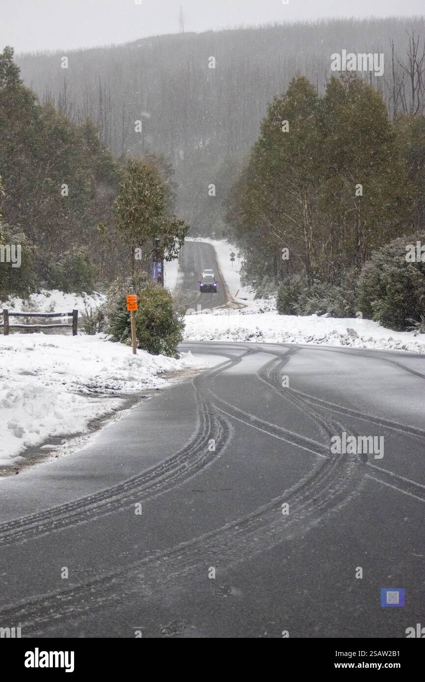 Australian snowscapes hi-res stock photography and images - Alamy