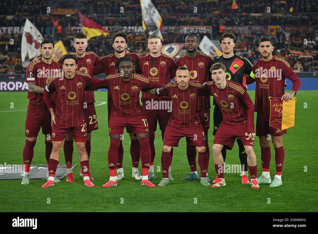 Rome, Italy. 30th Jan, 2025. Roma team players pose for a group photo ...