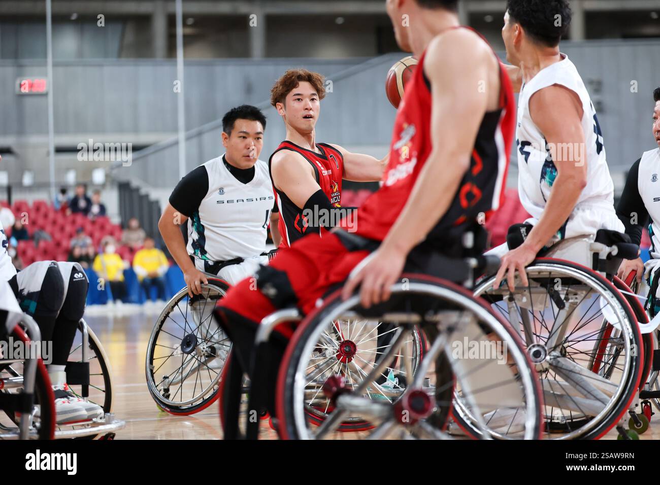 Tokyo Metropolitan Gymnasium, Tokyo, Japan. 31st Jan, 2025. Takuya ...