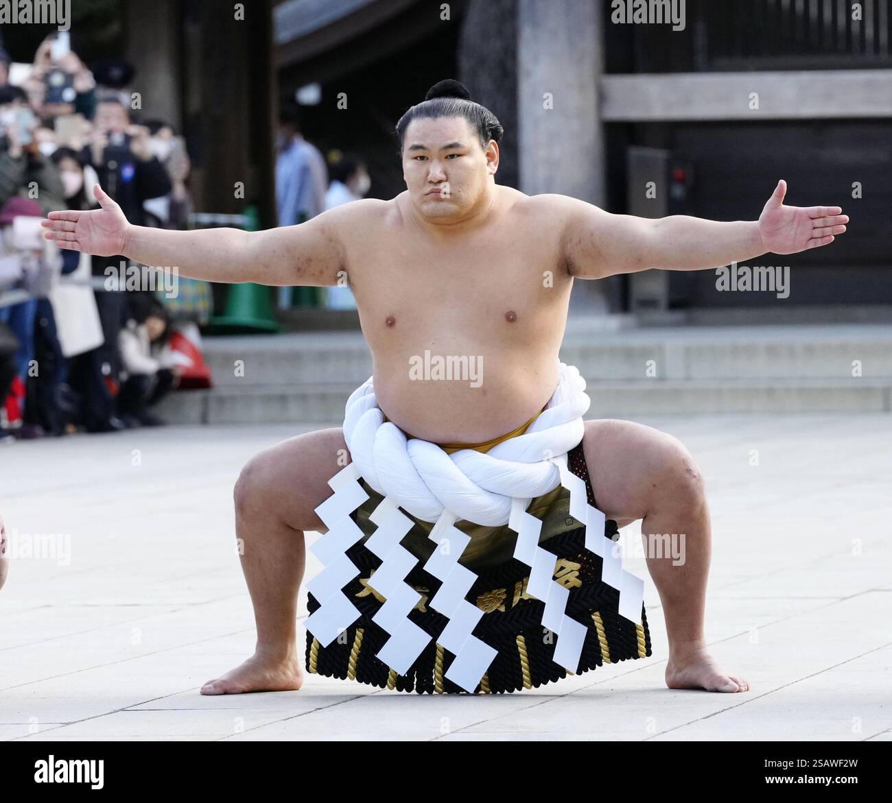 New sumo grand champion Hoshoryu performs a ring-entering ritual at ...