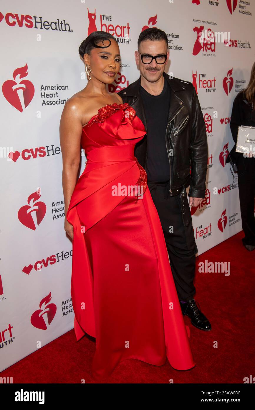 NEW YORK, NEW YORK - JANUARY 30: (L-R) Sanaa Lathan and Rubin Singer ...