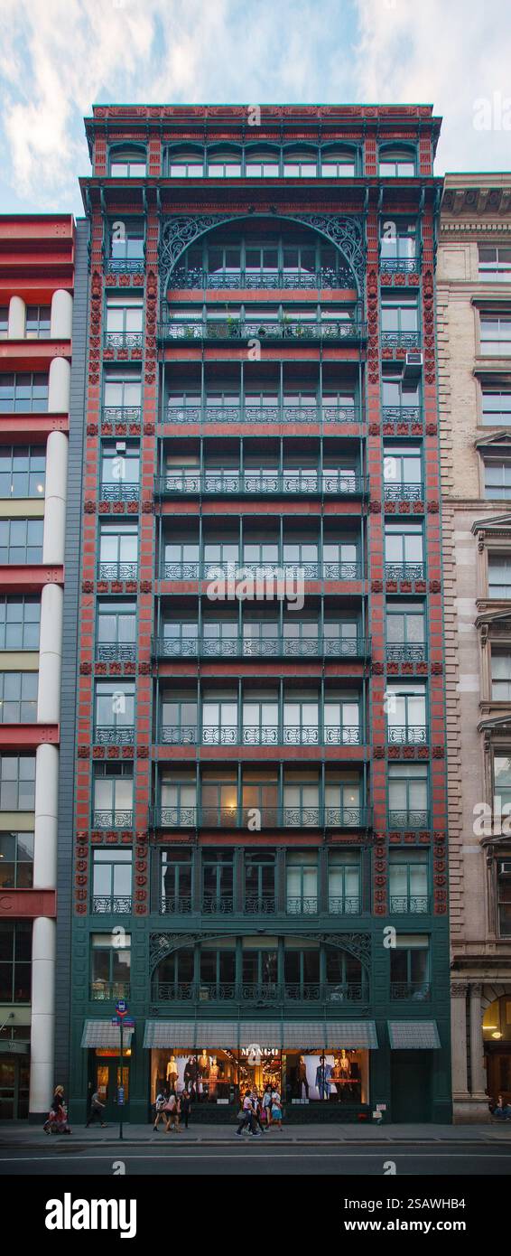 The Famous Little Singer art nouveau office building featuring an ...