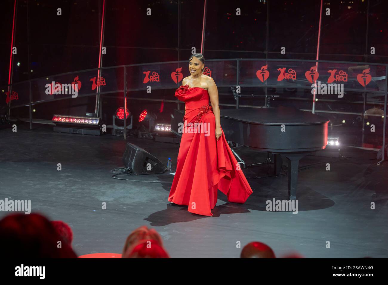NEW YORK, NEW YORK - JANUARY 30: Sanaa Lathan wearing Rubin Singer ...