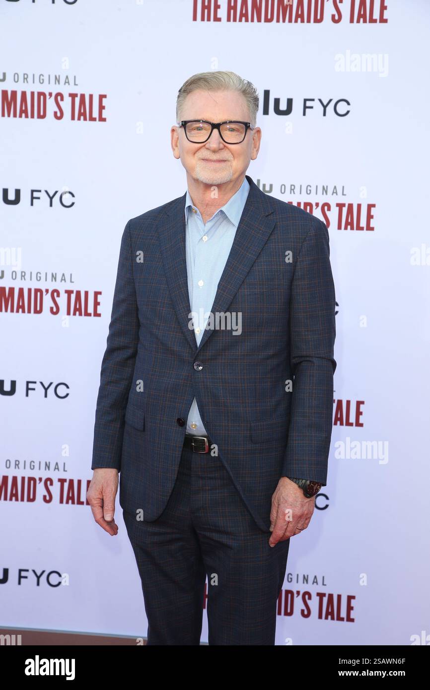 Warren Littlefield at 'The Handmaid's Tale' TV Show Season 3 Premiere ...