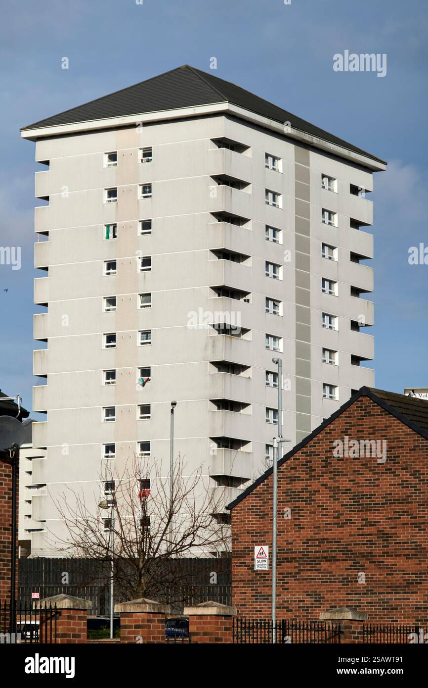 Cladding hi-res stock photography and images - Alamy