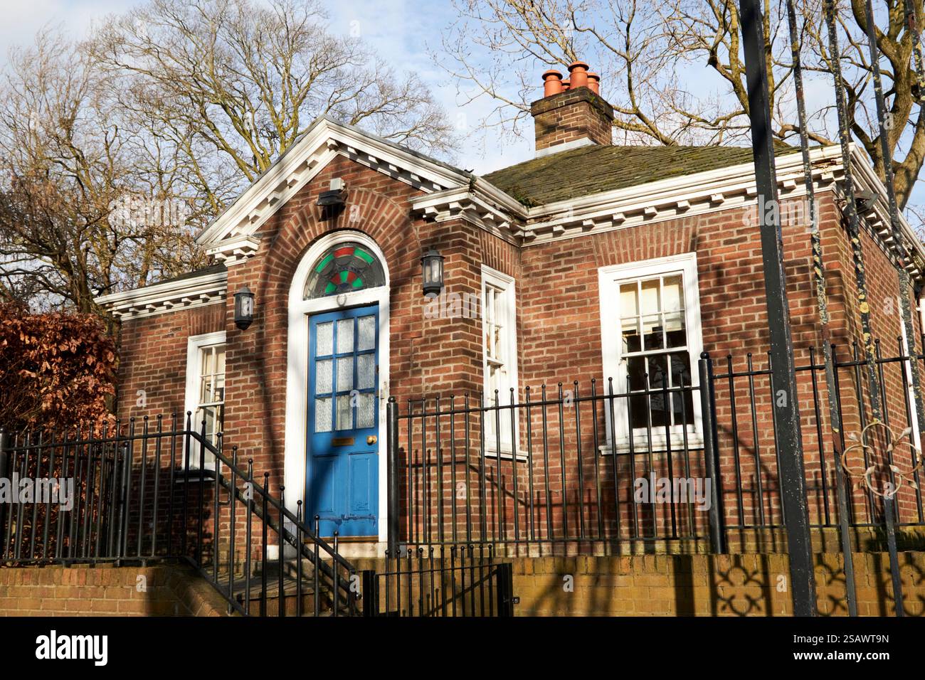 gate lodge at clifton house belfast, northern ireland, uk Stock Photo ...