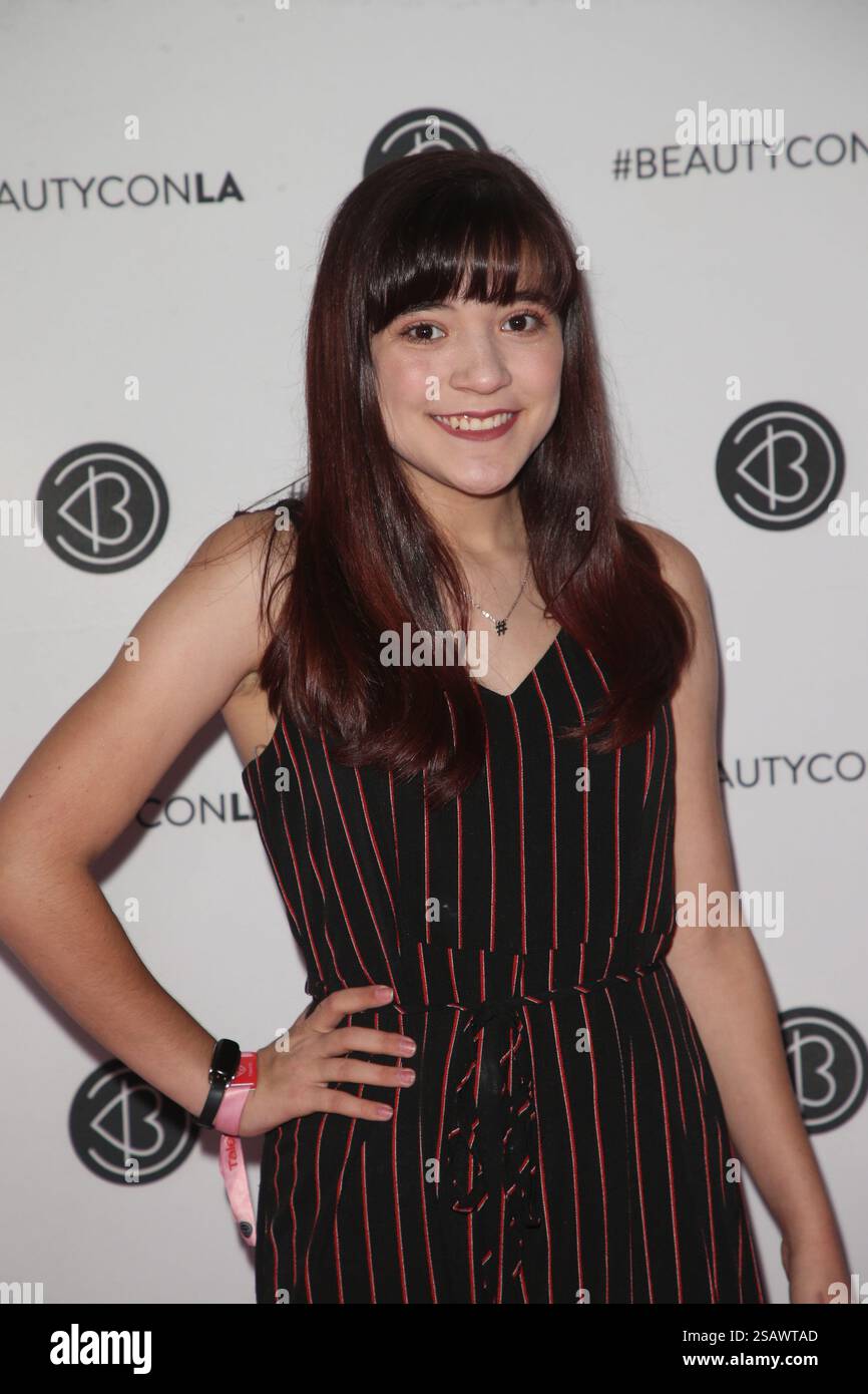 Guest at the Beautycon festival, Los Angeles Convention Center, USA ...