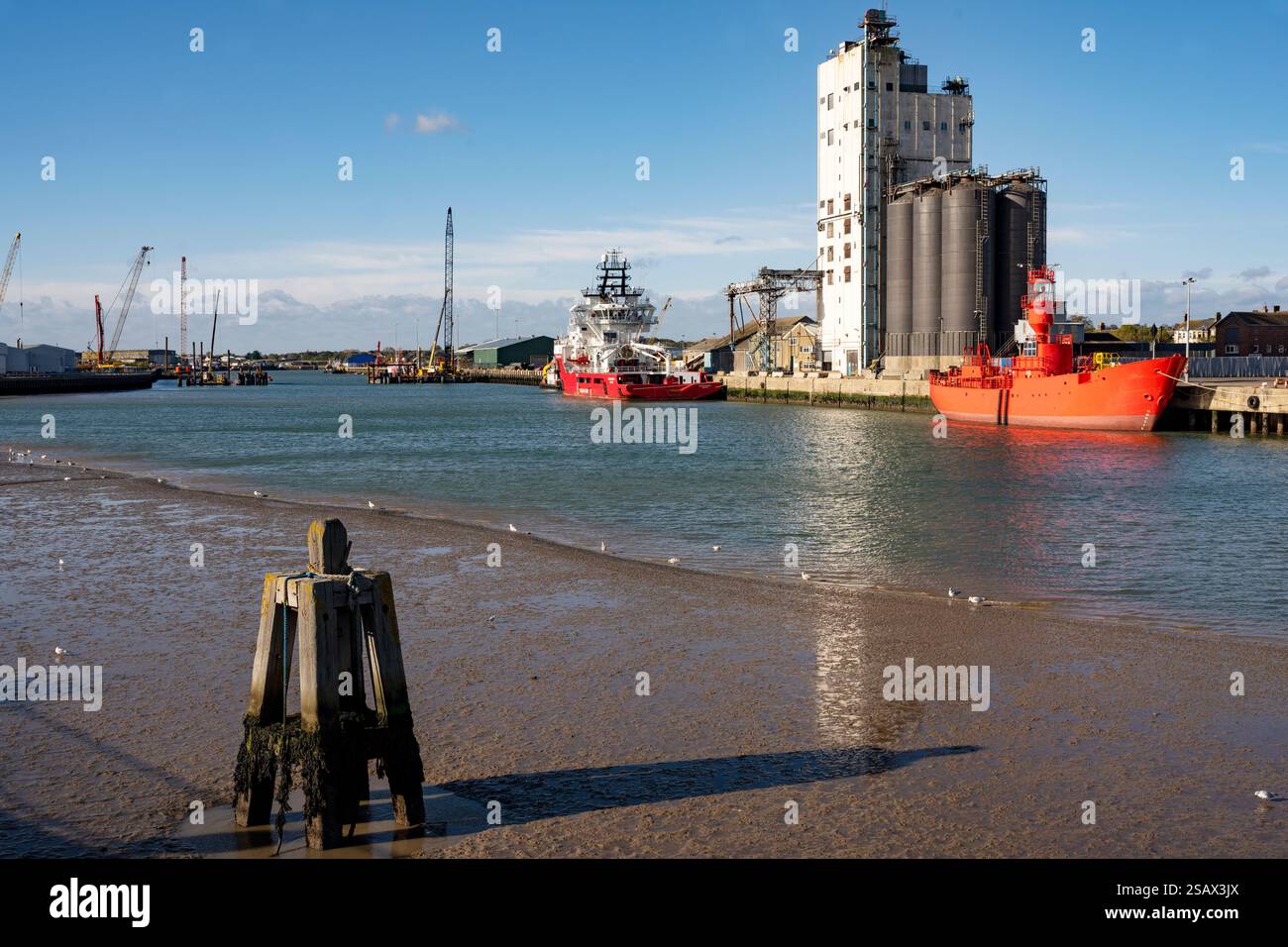 Port of Lowestoft Suffolk Stock Photo - Alamy