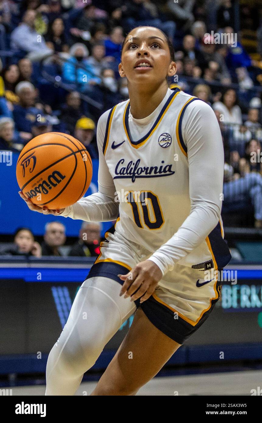 Haas Pavilion Berkeley Calif, USA. 30th Jan, 2025. USA California guard ...