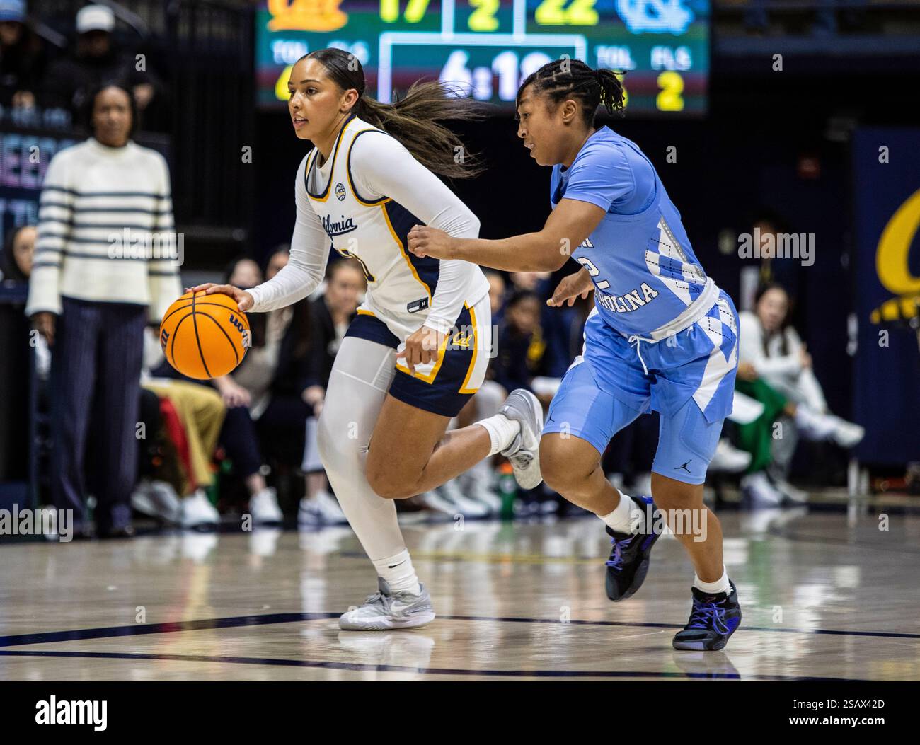 Haas Pavilion Berkeley Calif, USA. 30th Jan, 2025. USA California guard ...