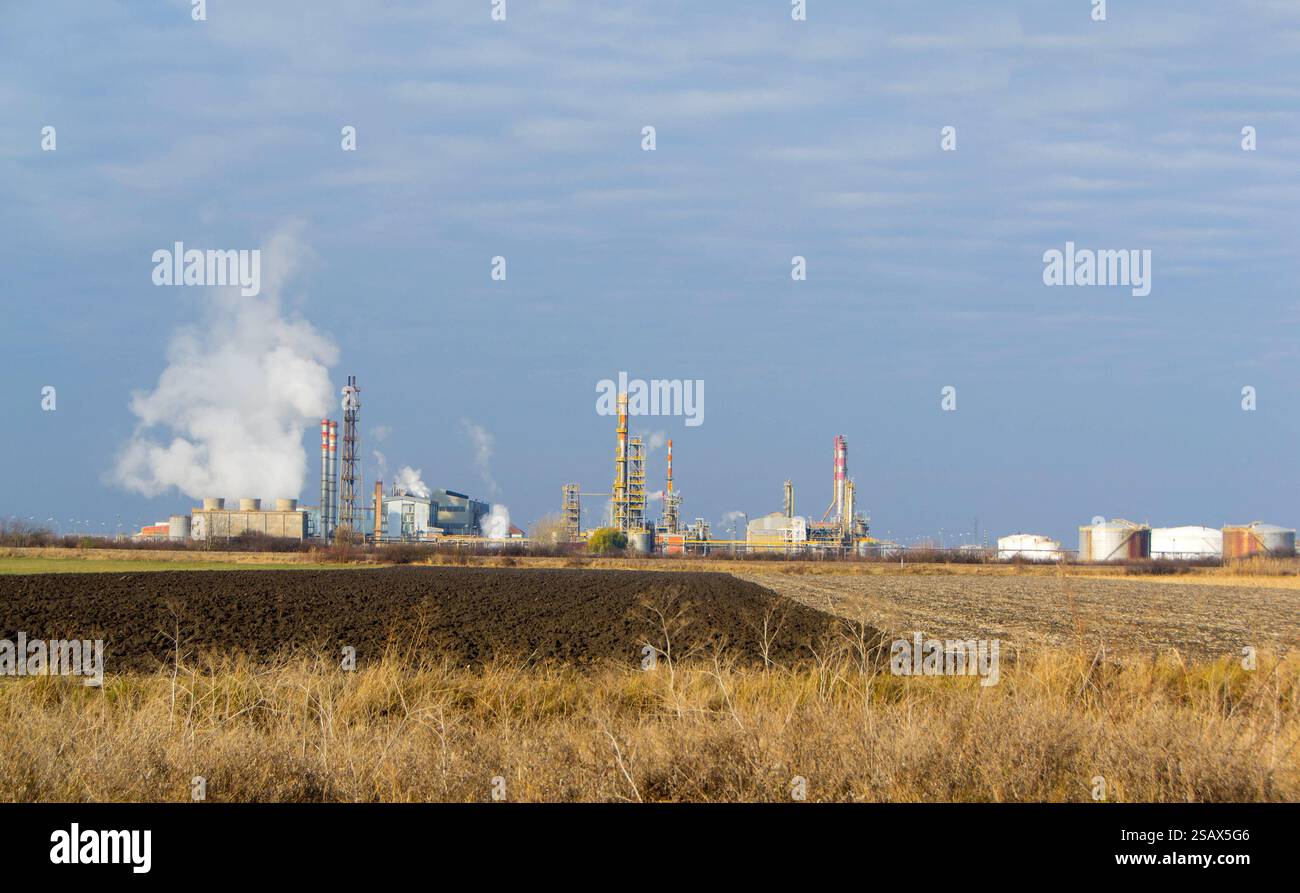Fertilizer production plant outside hi-res stock photography and images ...