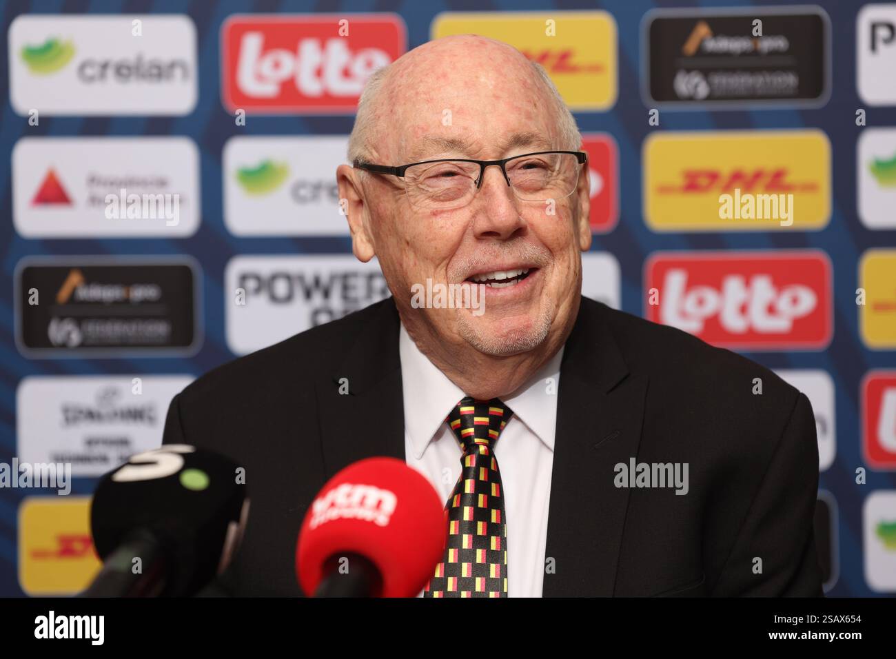 Antwerp, Belgium. 31st Jan, 2025. Belgium's head coach Mike Thibault ...