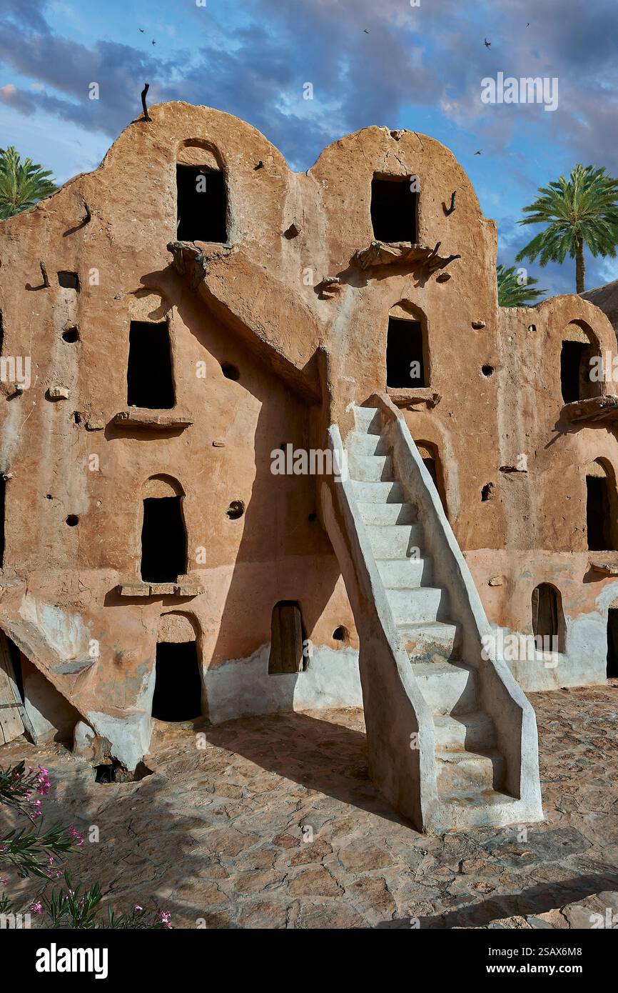 Ksar Ouled Soltane, Tunisia, Fortified Berber Ghorfa vaulted food ...