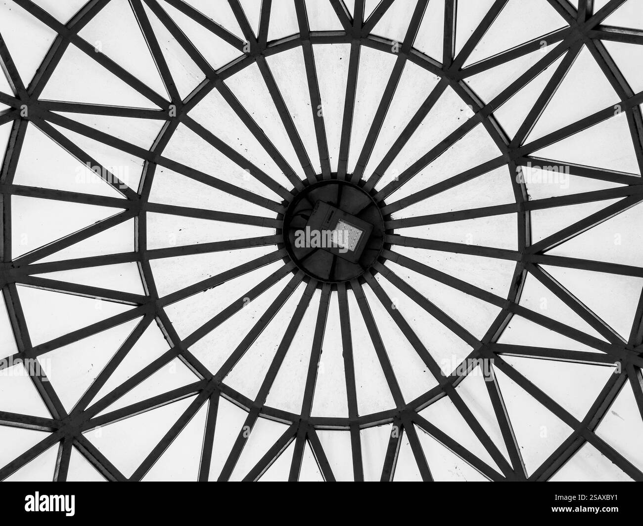 Modern Curves: Round Rooftop Construction Stock Photo - Alamy