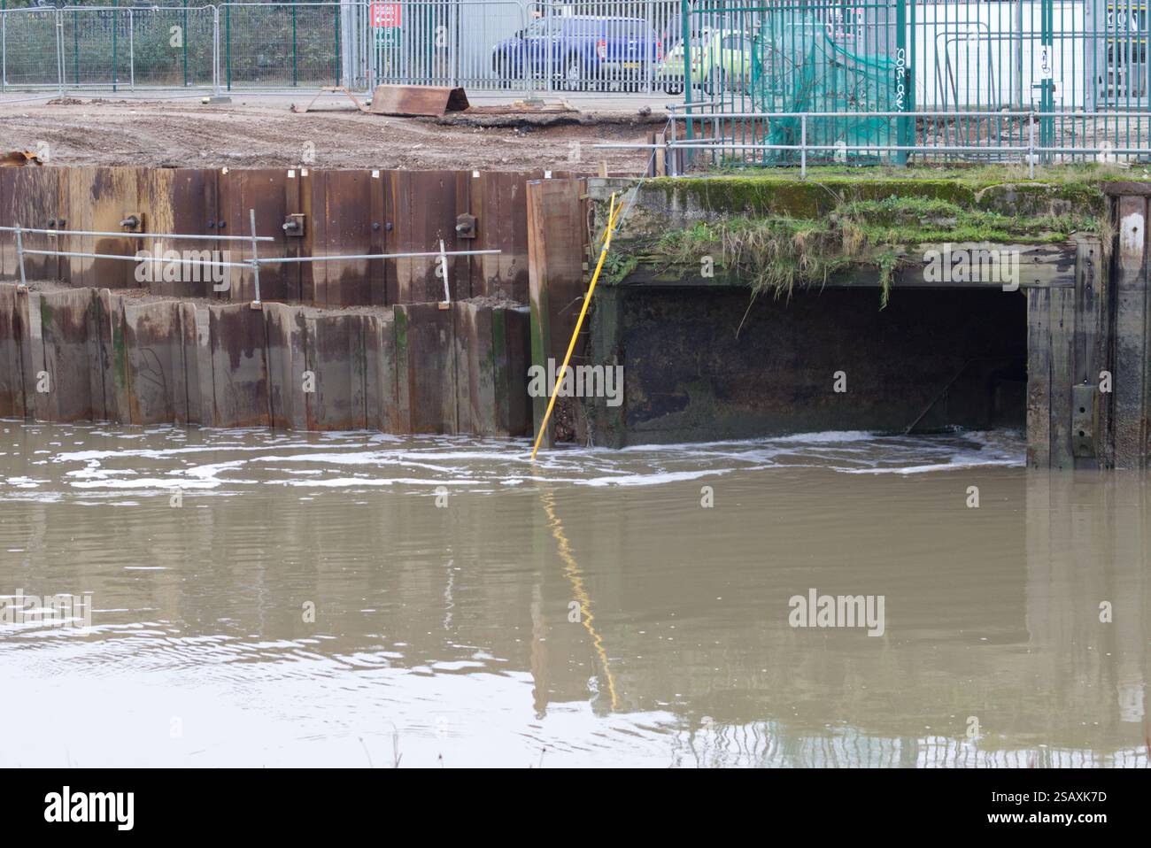 Colchester sewage treatment works hi-res stock photography and images ...