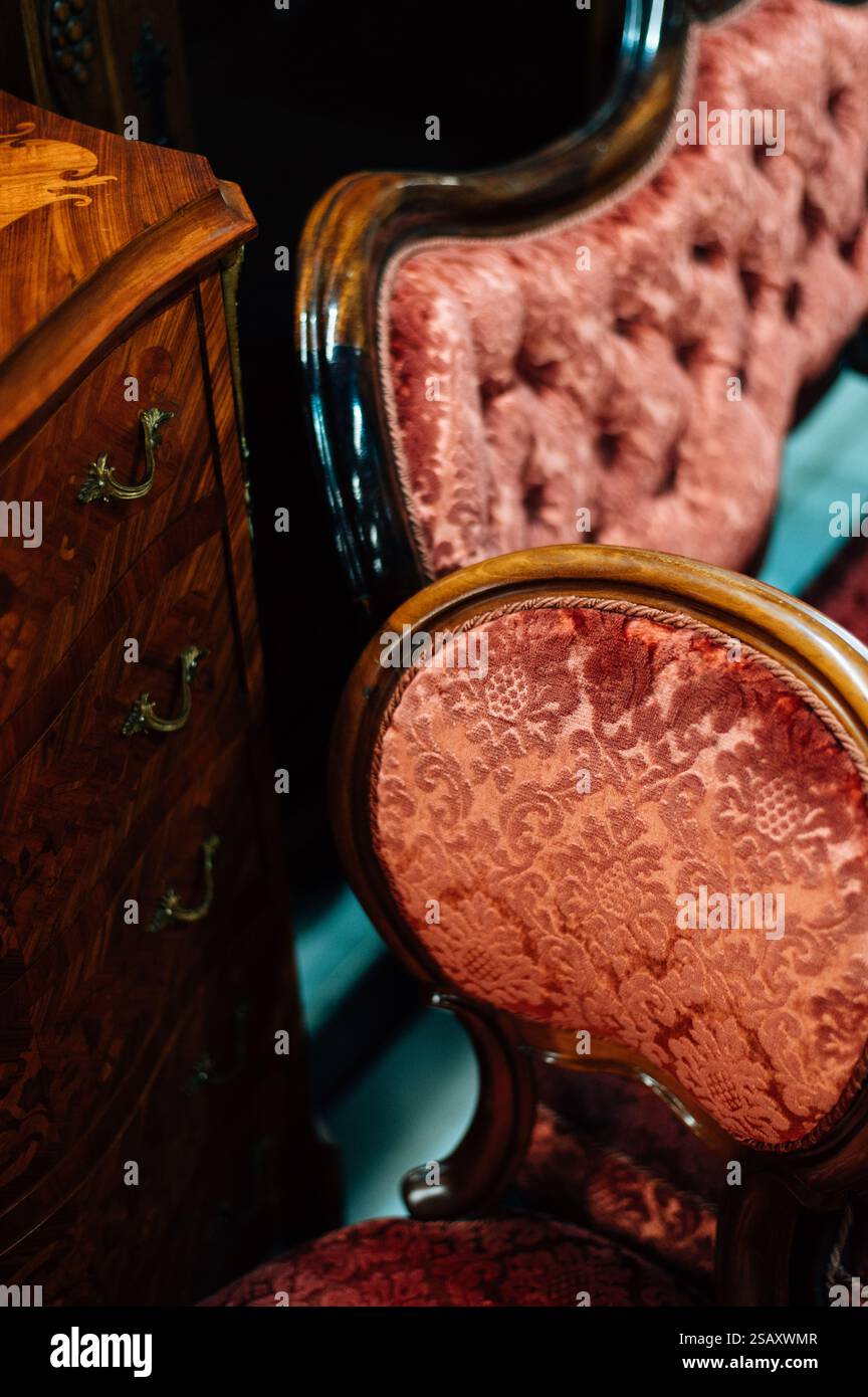 Vintage chair with carved back Stock Photo - Alamy