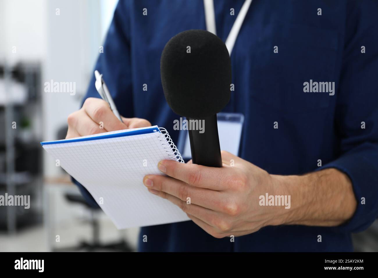 Journalist interview notes hi-res stock photography and images - Alamy