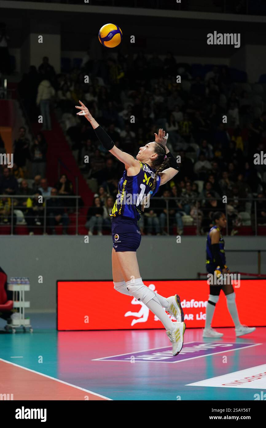 ISTANBUL, TURKIYE - JANUARY 26, 2025: Eda Erdem Dundar warming up ...
