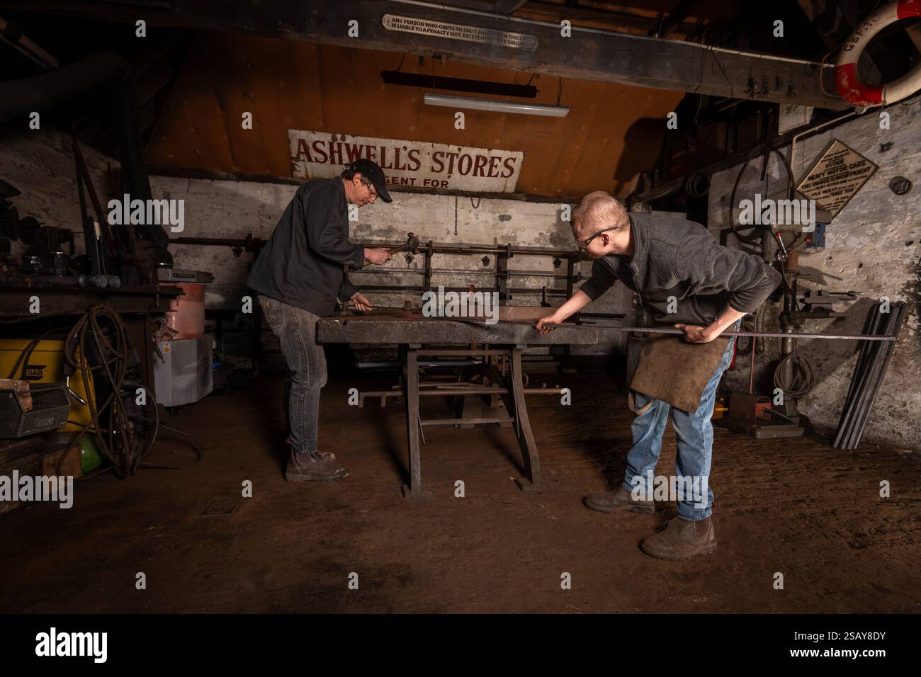 Blacksmiths making furniture hi-res stock photography and images - Alamy