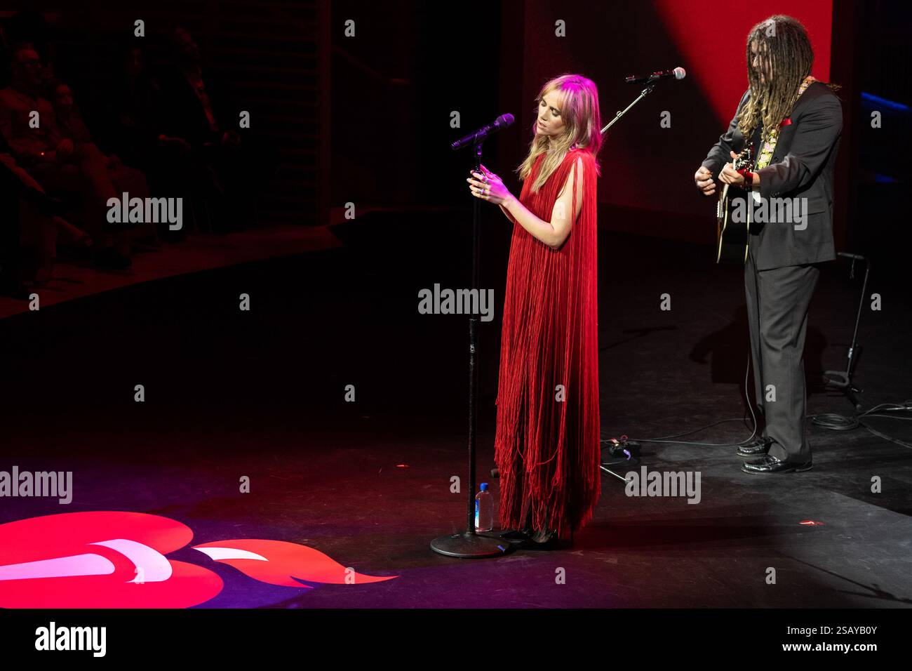 New York, USA. 30th Jan, 2025. Suki Waterhouse wearing dress by ...