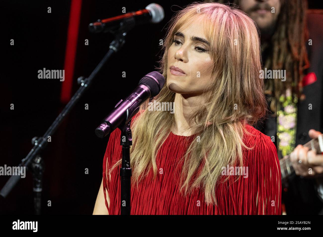 New York, USA. 30th Jan, 2025. Suki Waterhouse wearing dress by ...