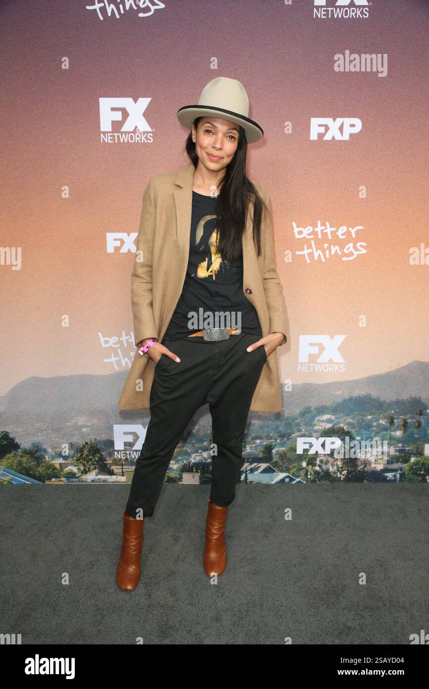 Tamara Taylor at the Better Things Season 3 Premiere, Los Angeles 10th ...