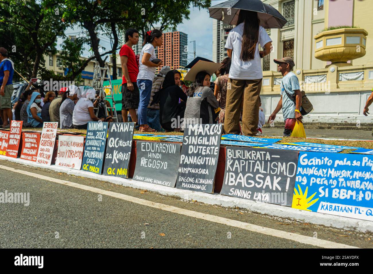 Quezon City, Quezon, Philippines. 31st Jan, 2025. Placards calling to ...