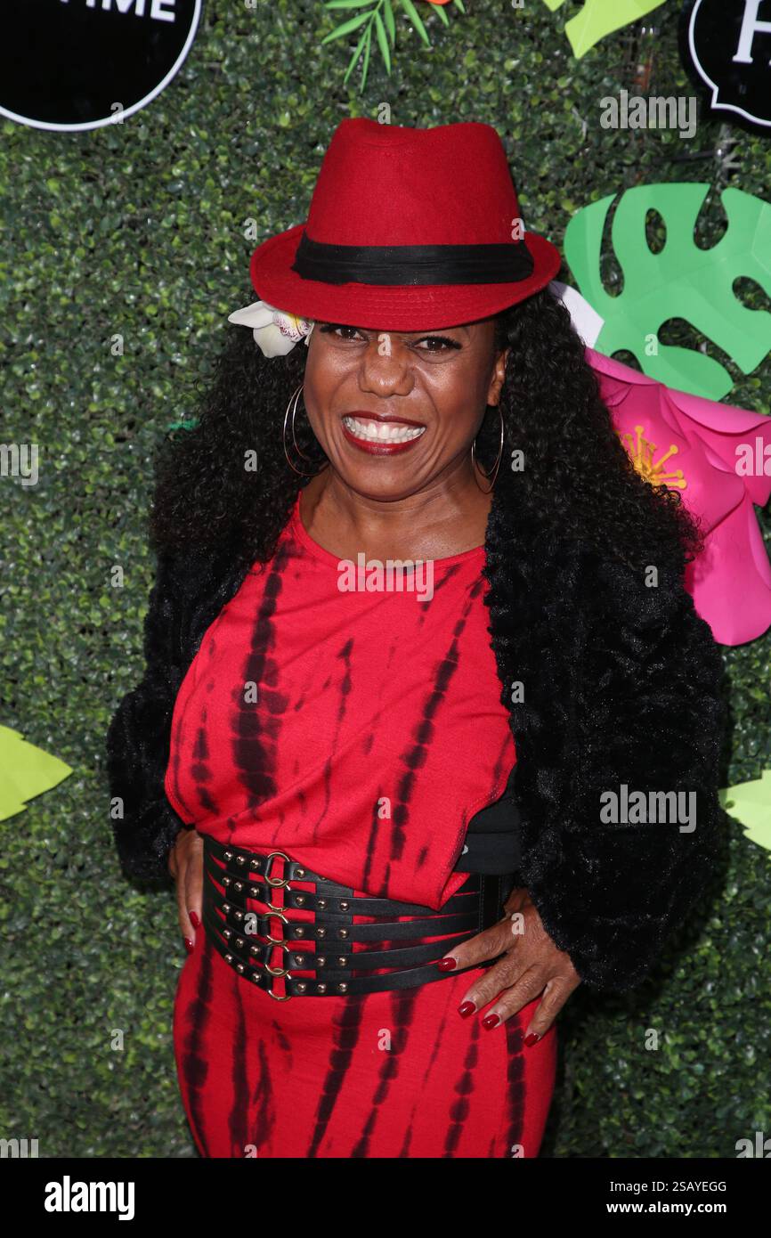 Tonya Banks at the Lifetime Summer Luau, Los Angeles, USA - 20th May ...