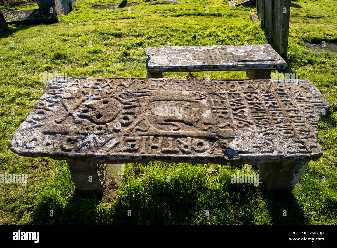 Old kilmadock cemetery scotland hi-res stock photography and images - Alamy