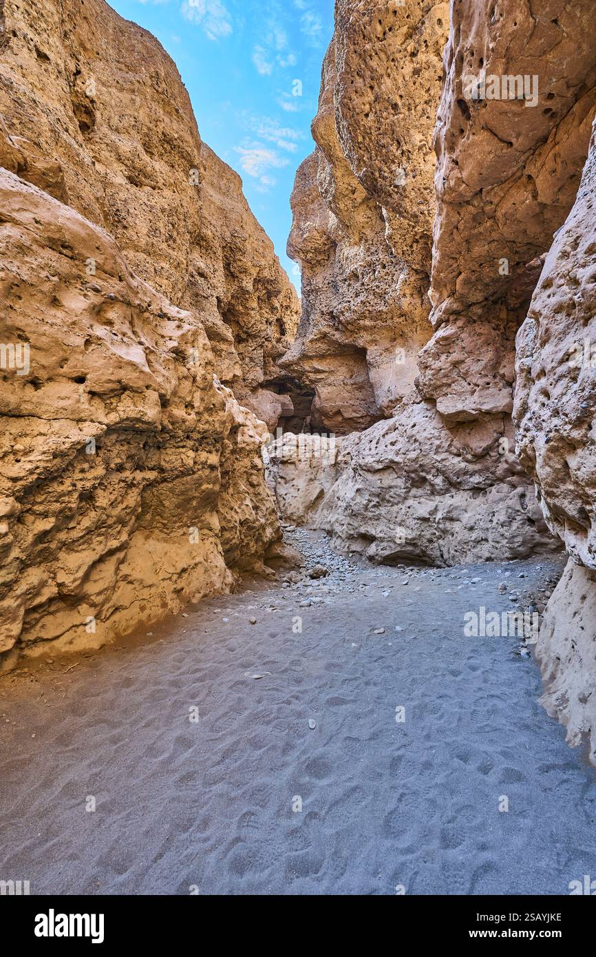 A trail to the water at the bottom of the Sesriem Canyon, Namibia ...