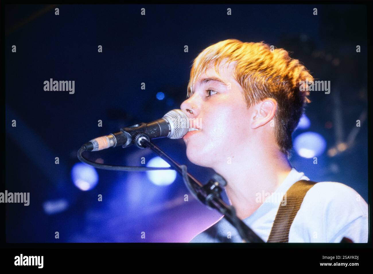 Midget playing hi-res stock photography and images - Alamy