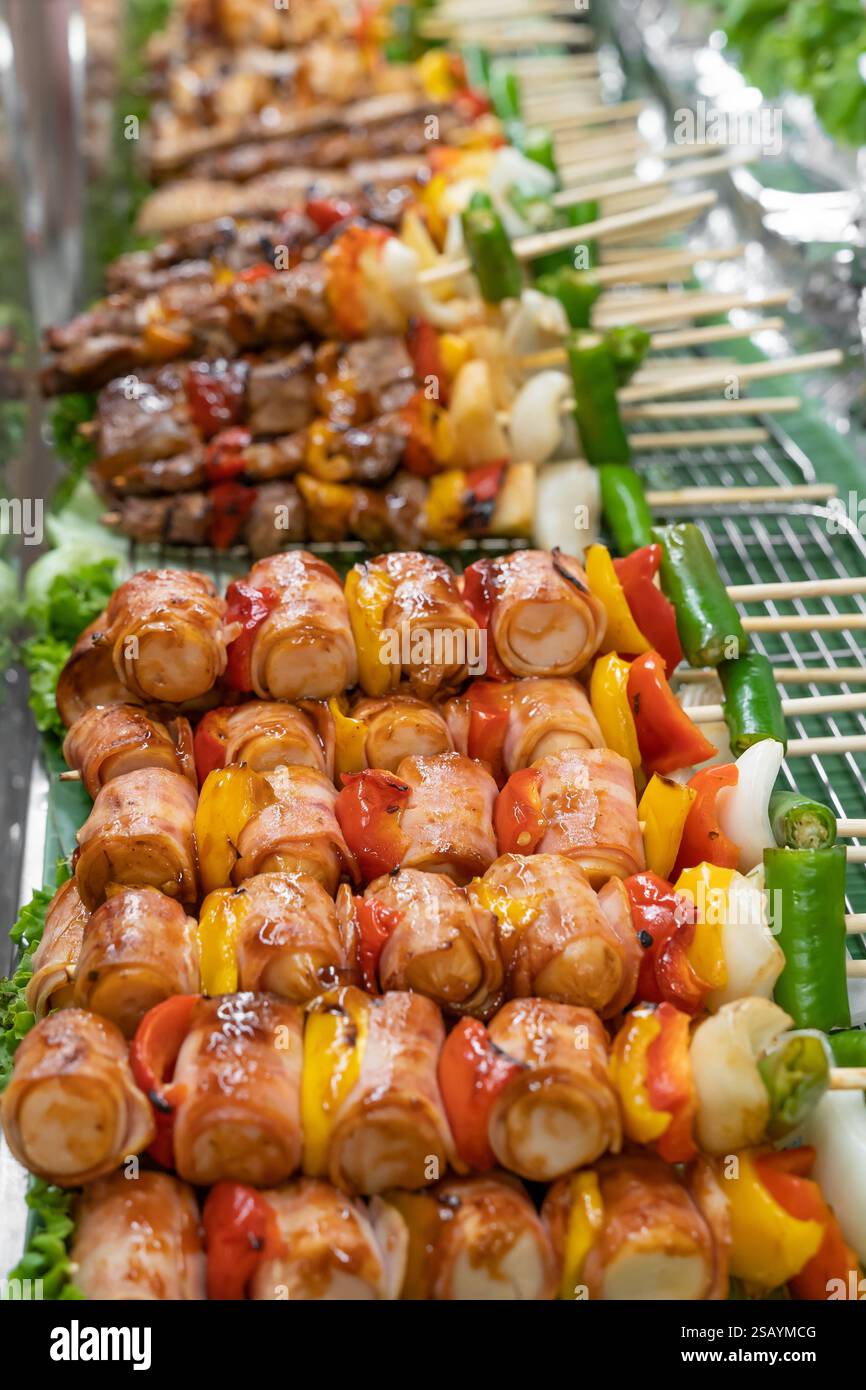 Halal barbecue hi-res stock photography and images - Alamy
