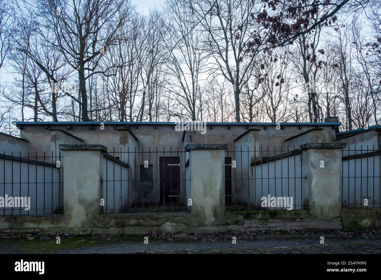 Guard dog compound hi-res stock photography and images - Alamy