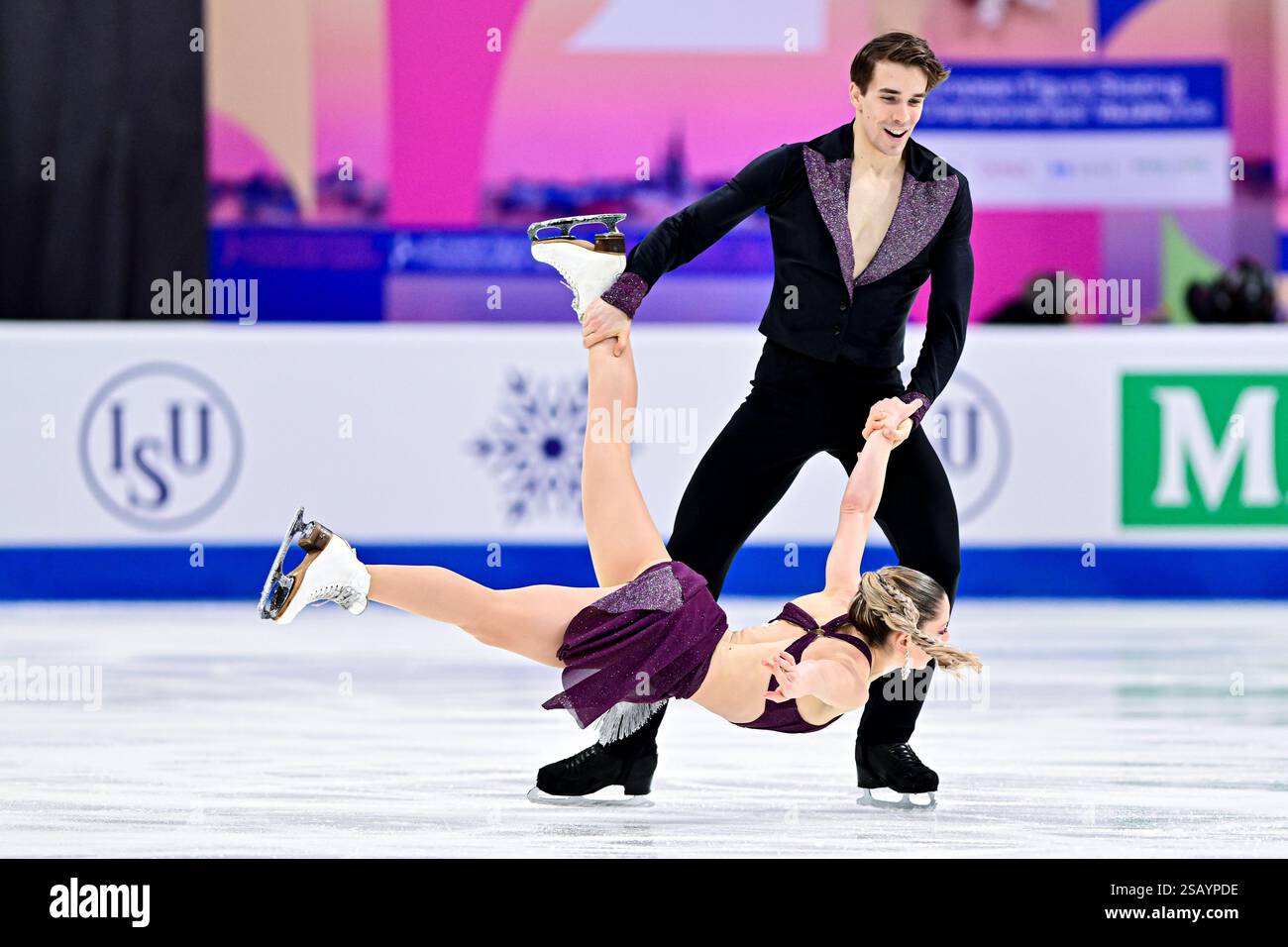 Victoria MANNI & Carlo ROETHLISBERGER (ITA), during Ice Dance Rhythm ...