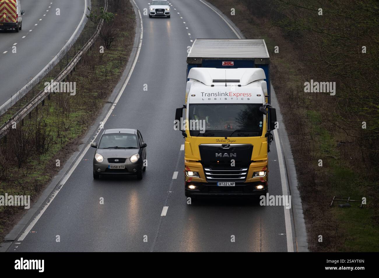 Translink Express Logistics lorry on the A46 road, Warwick ...