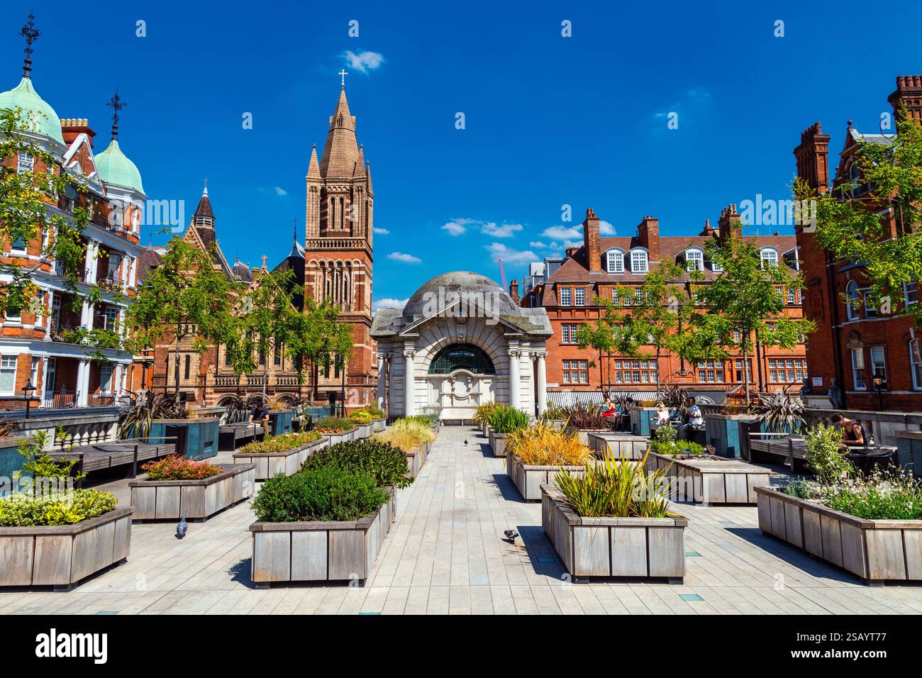 Brown Hart Gardens built over an electricity substation in Mayfair ...