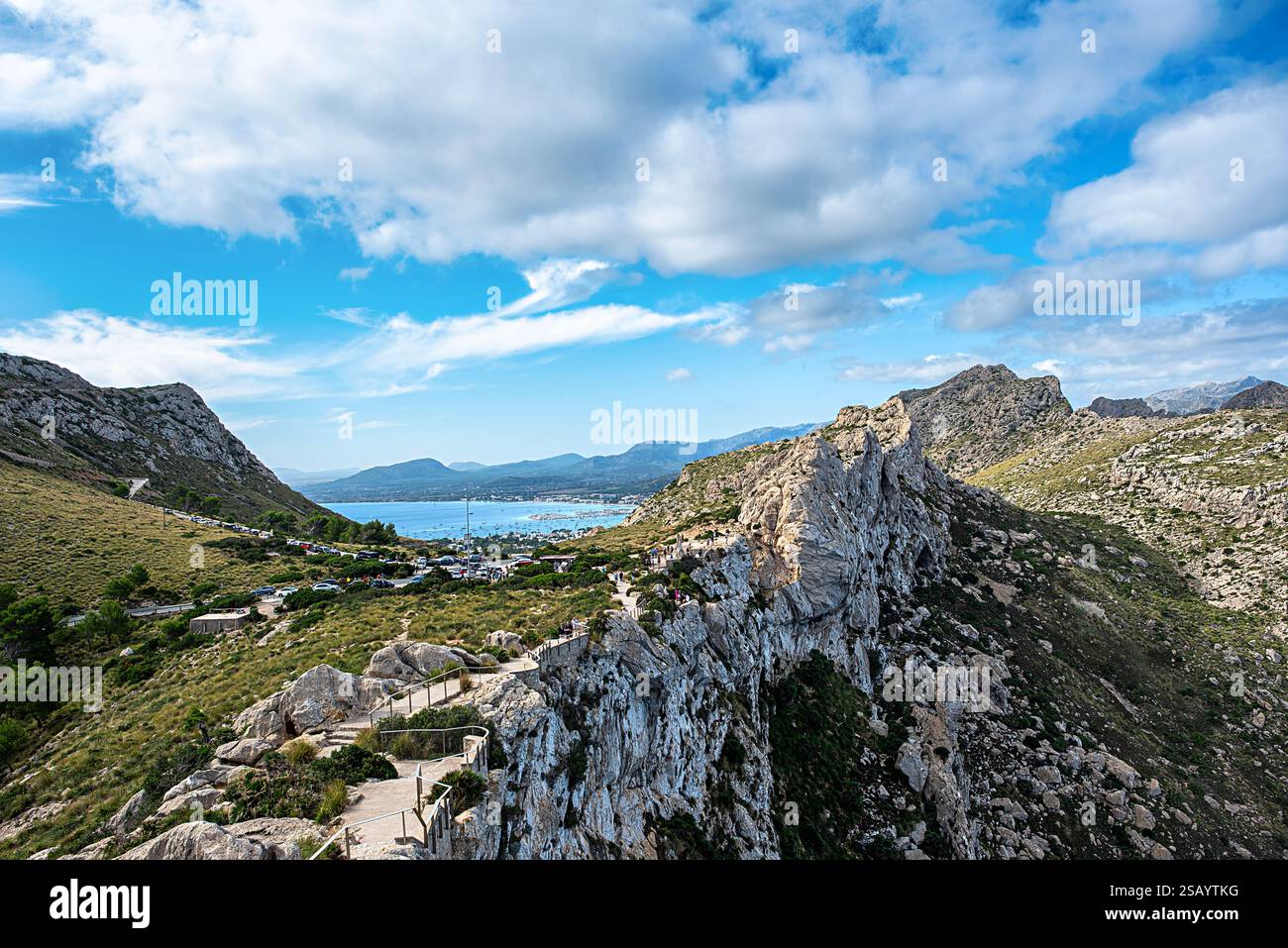 Landscape photography of cliffs and rocky coast, cape, stones, trees ...