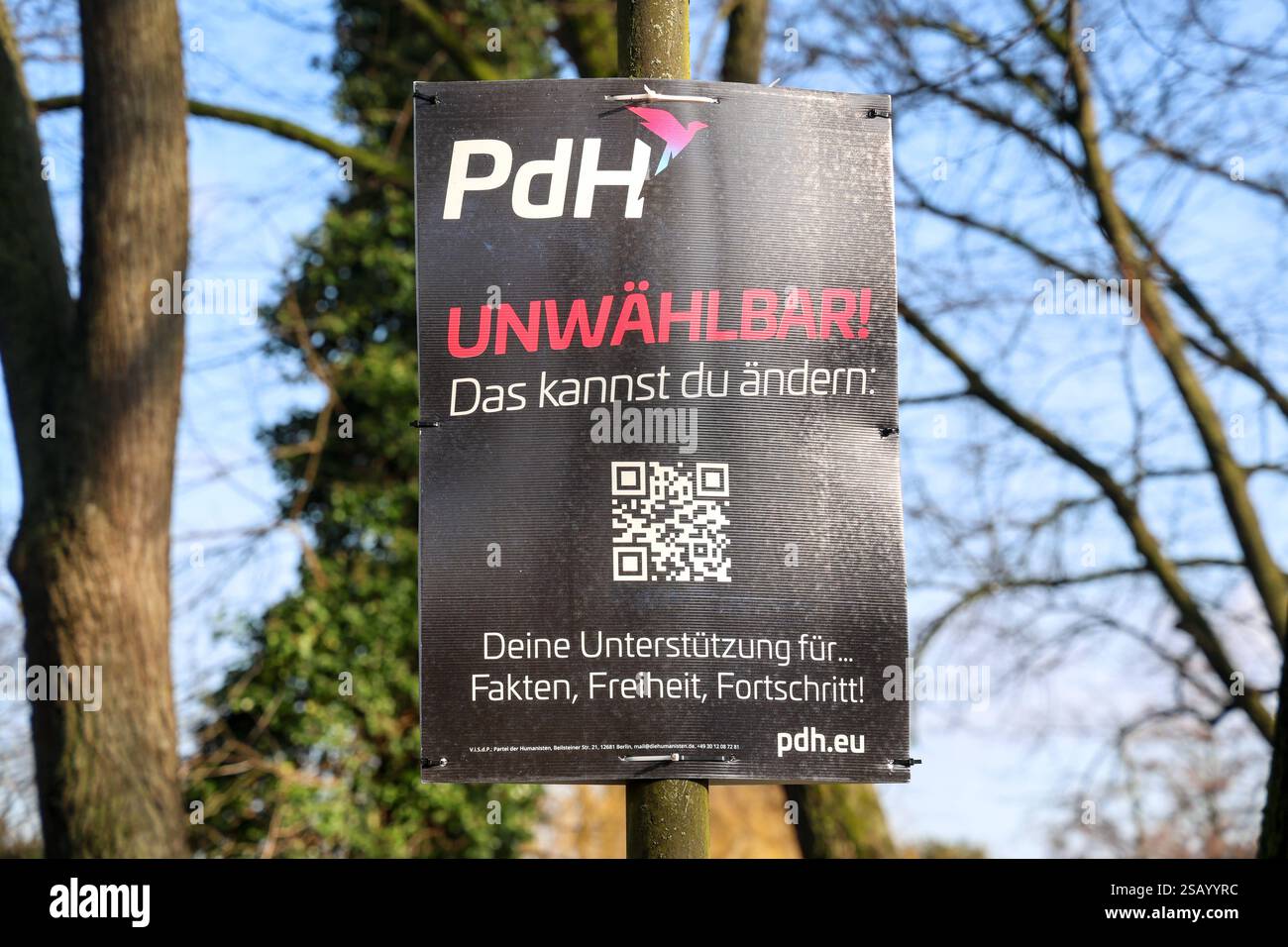 Bundestagswahlkampf 2025 / Wahlplakate der Partei PdH. Münster ...