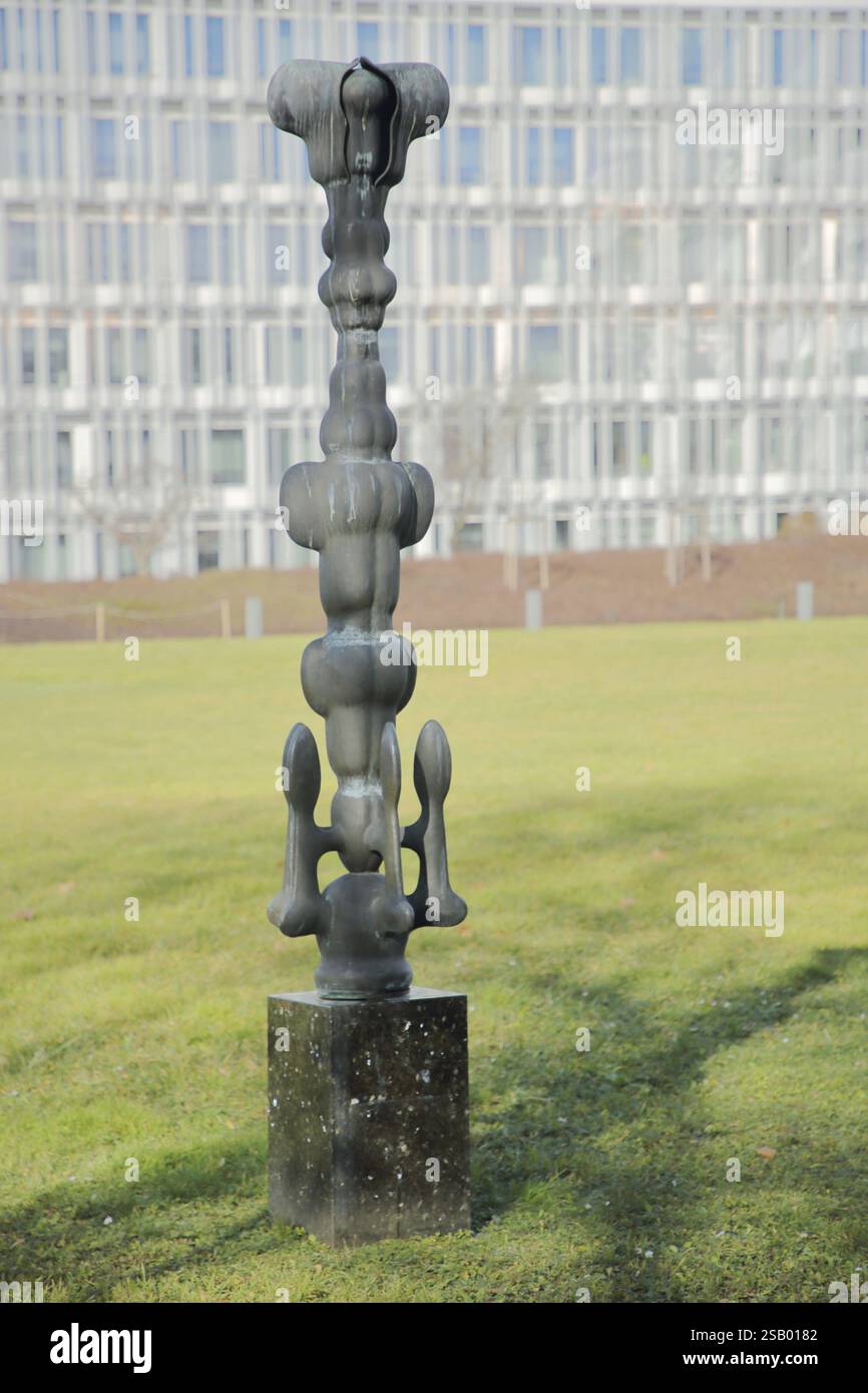 Sculpture Europe by Rudolf Kedl 1985, grey metal sculpture, modern art ...