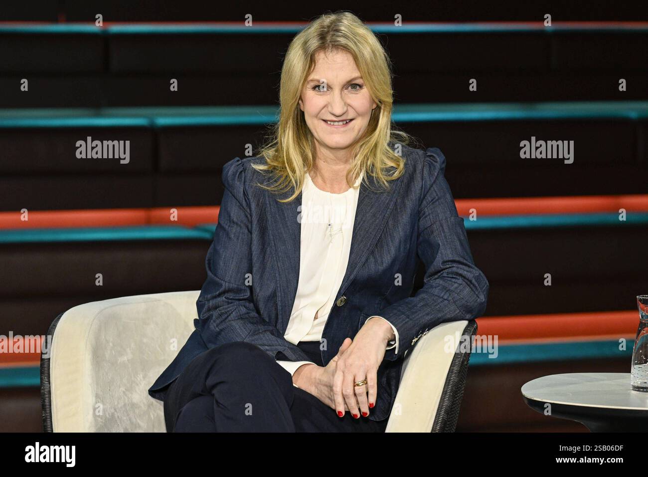 Kerstin Münstermann Journalistin 01/25 her Kerstin Münstermann am 30 ...