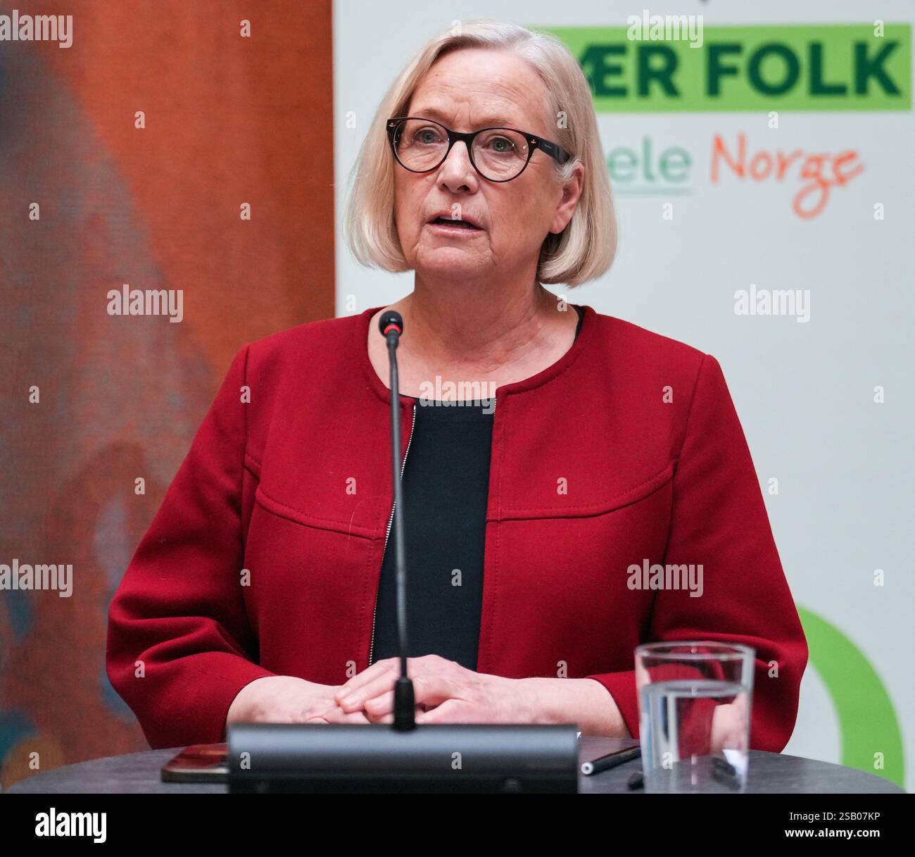 Leader of the center party hi-res stock photography and images - Alamy