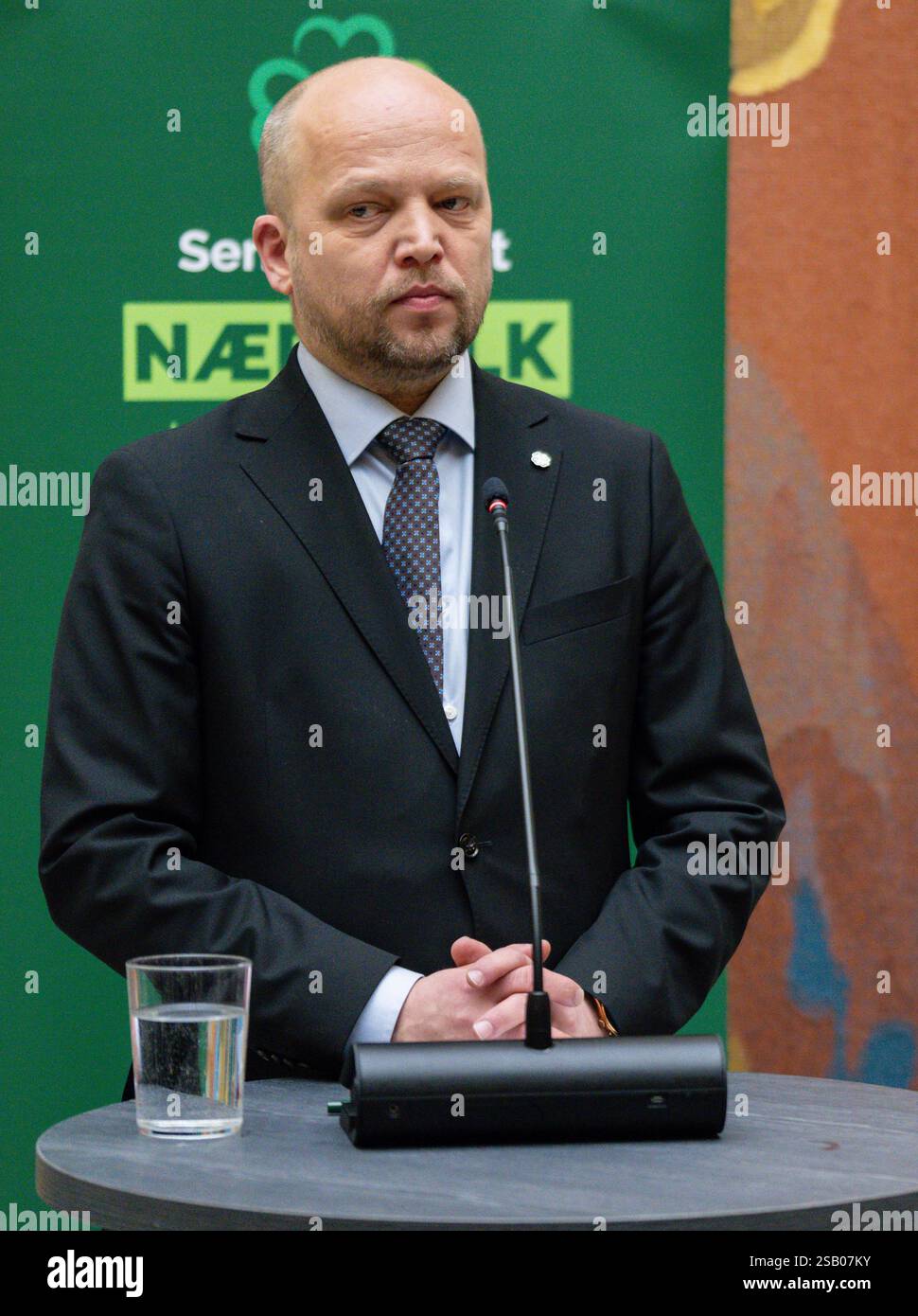 Oslo, Norway. 30th Jan, 2025. Trygve Slagsvold Vedum, leader of the ...