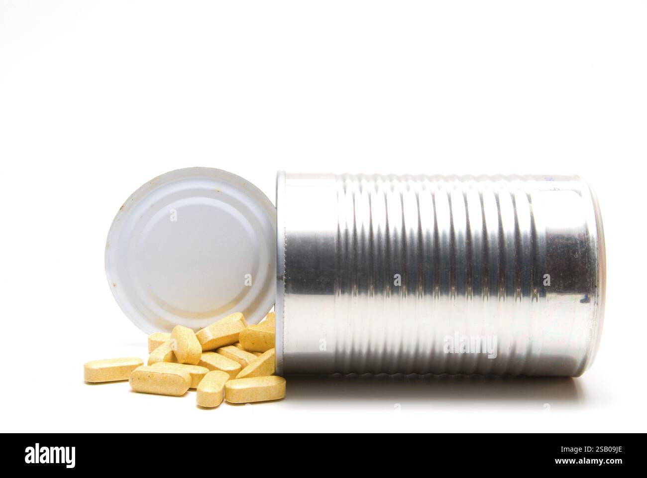 A tin can full of prescription medication Stock Photo - Alamy