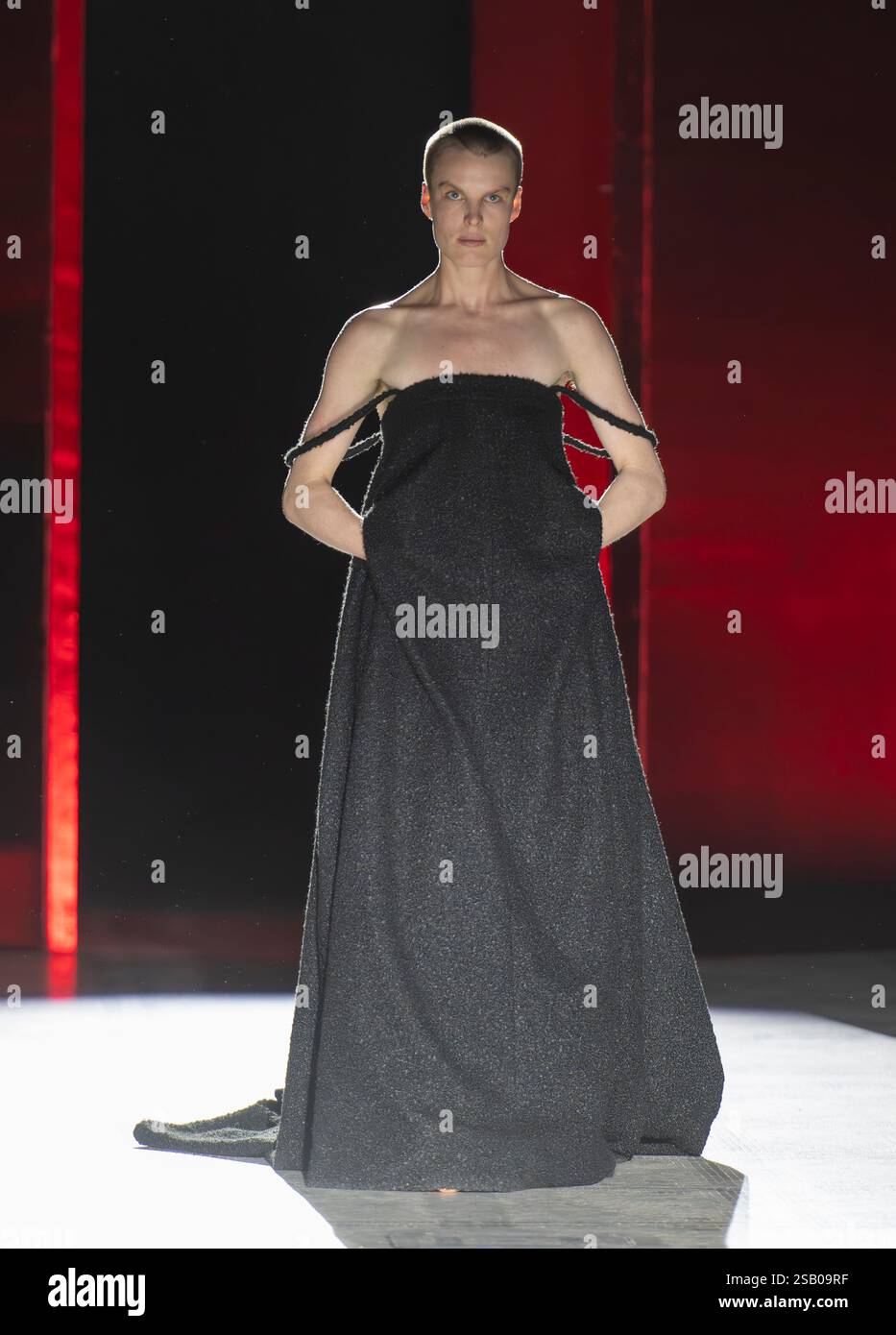 V&A, London, UK. 31st Jan, 2025. Fashion in Motion: Eden Loweth x Maggi ...