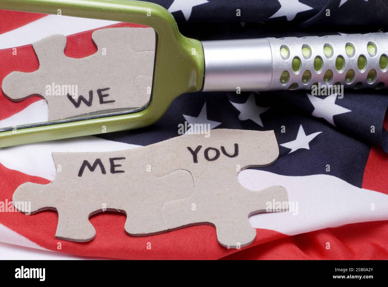 Reflect word hi-res stock photography and images - Alamy