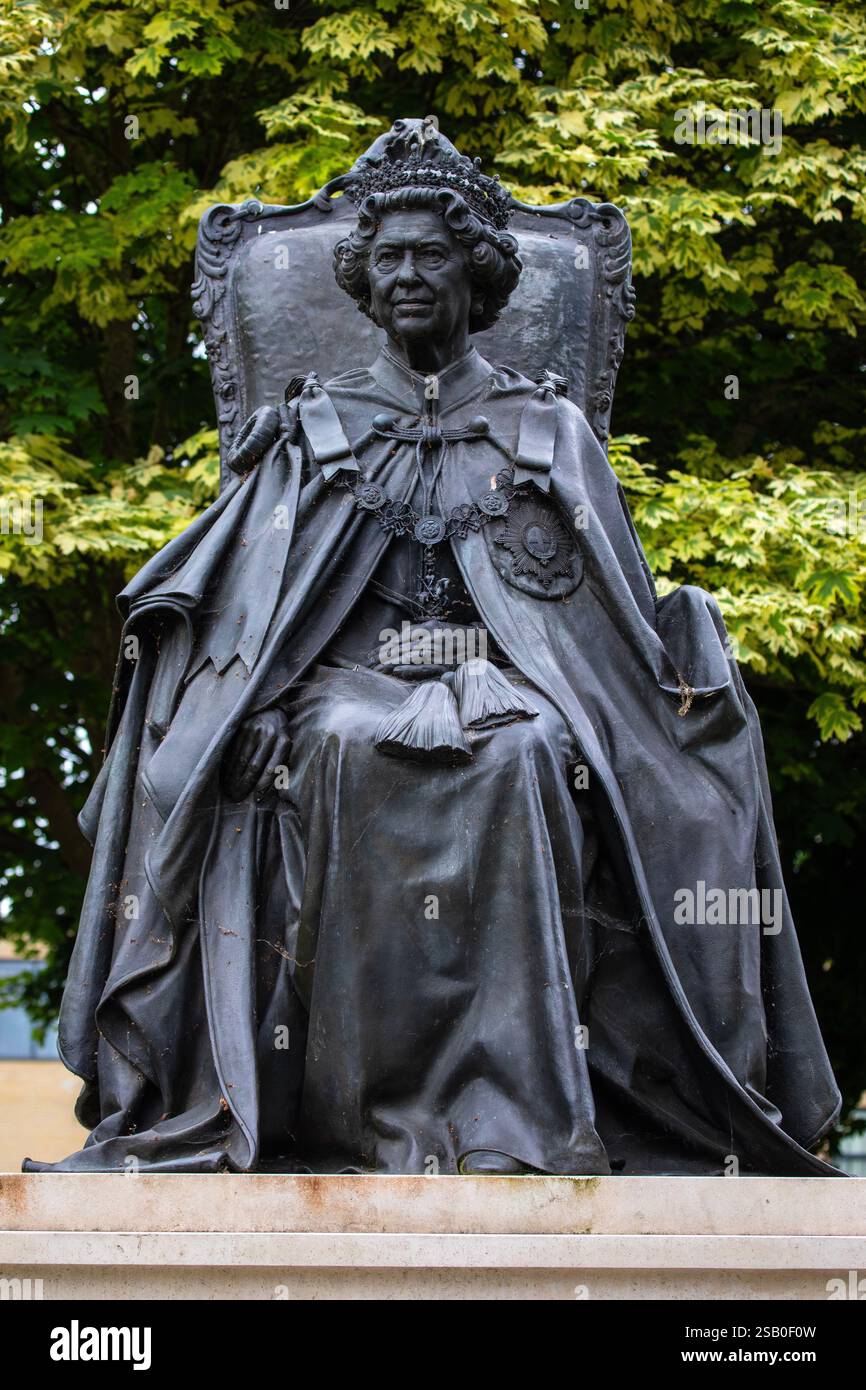 A statue of Her Majesty Queen Elizabeth II in the town of Gravesend in ...
