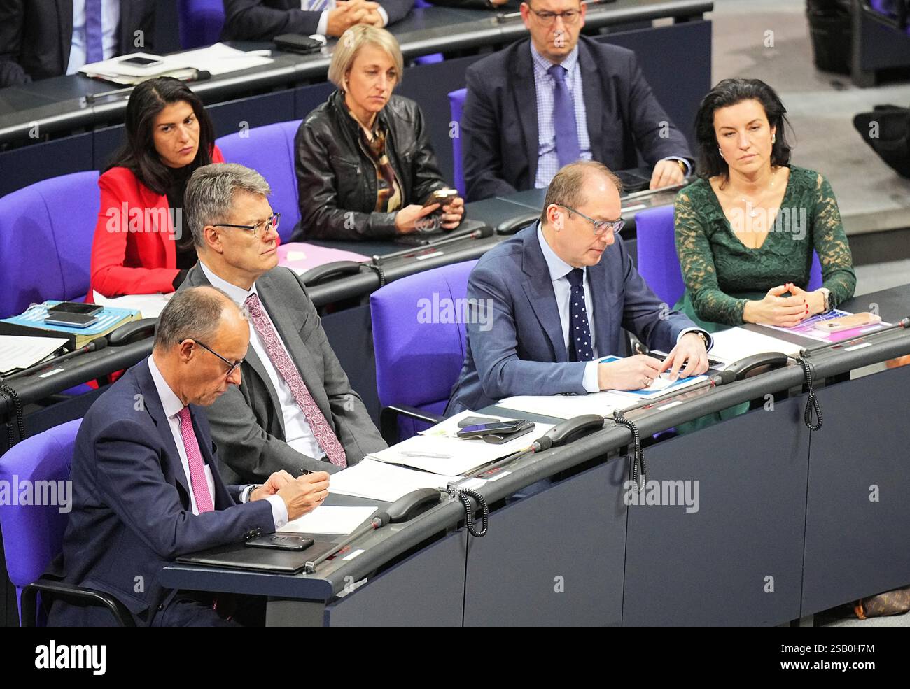 Berlin, Germany. 31st Jan, 2025. Friedrich Merz (front l), CDU federal ...