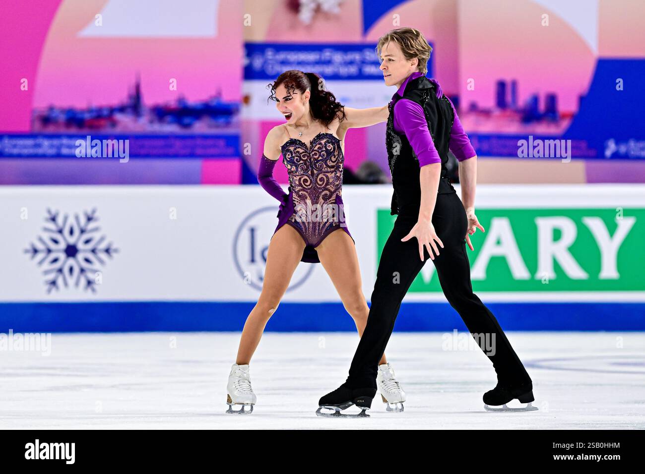 Diana DAVIS & Gleb SMOLKIN (GEO), during Ice Dance Rhythm Dance, at the ...