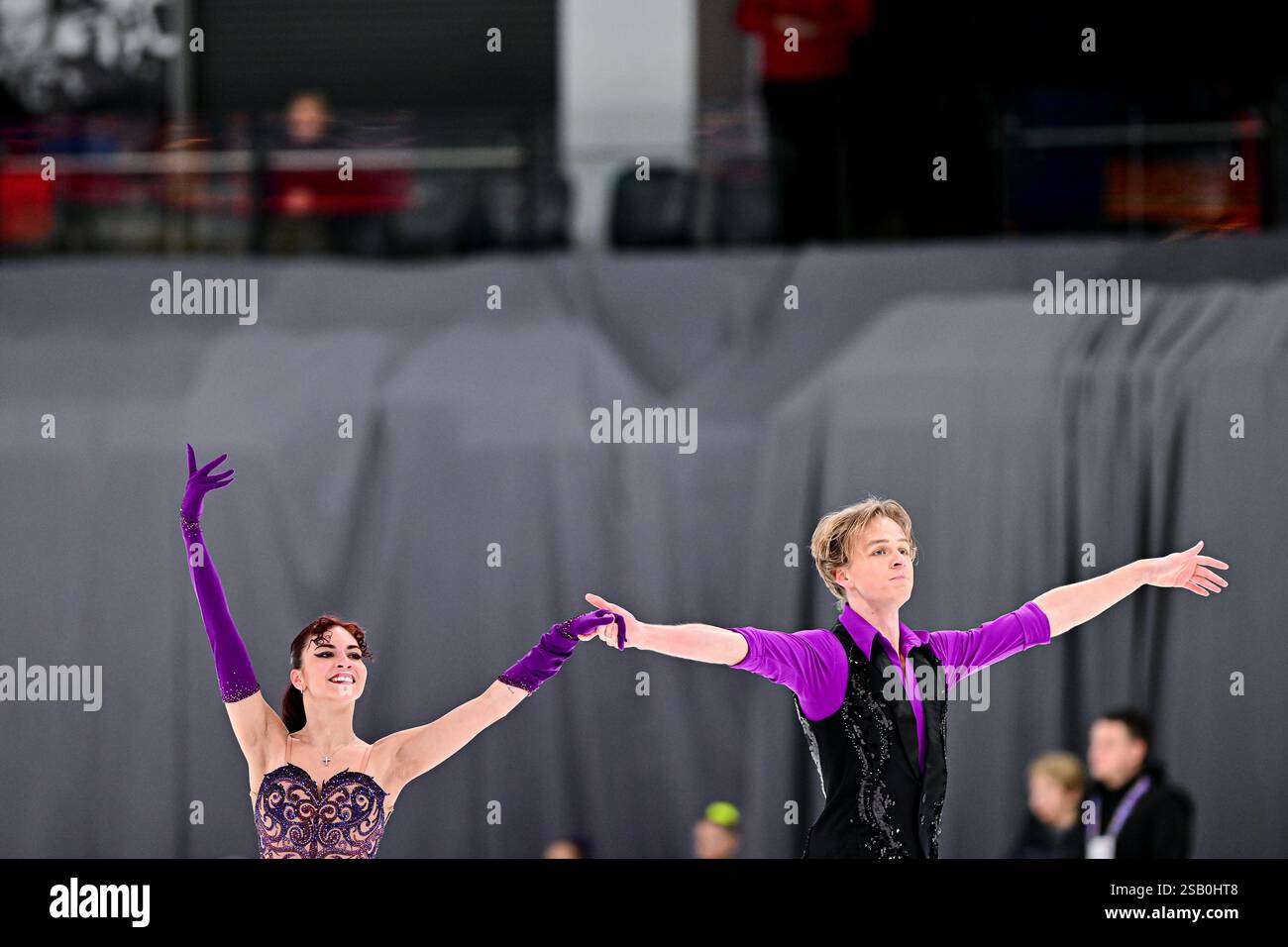 Diana DAVIS & Gleb SMOLKIN (GEO), during Ice Dance Rhythm Dance, at the ...